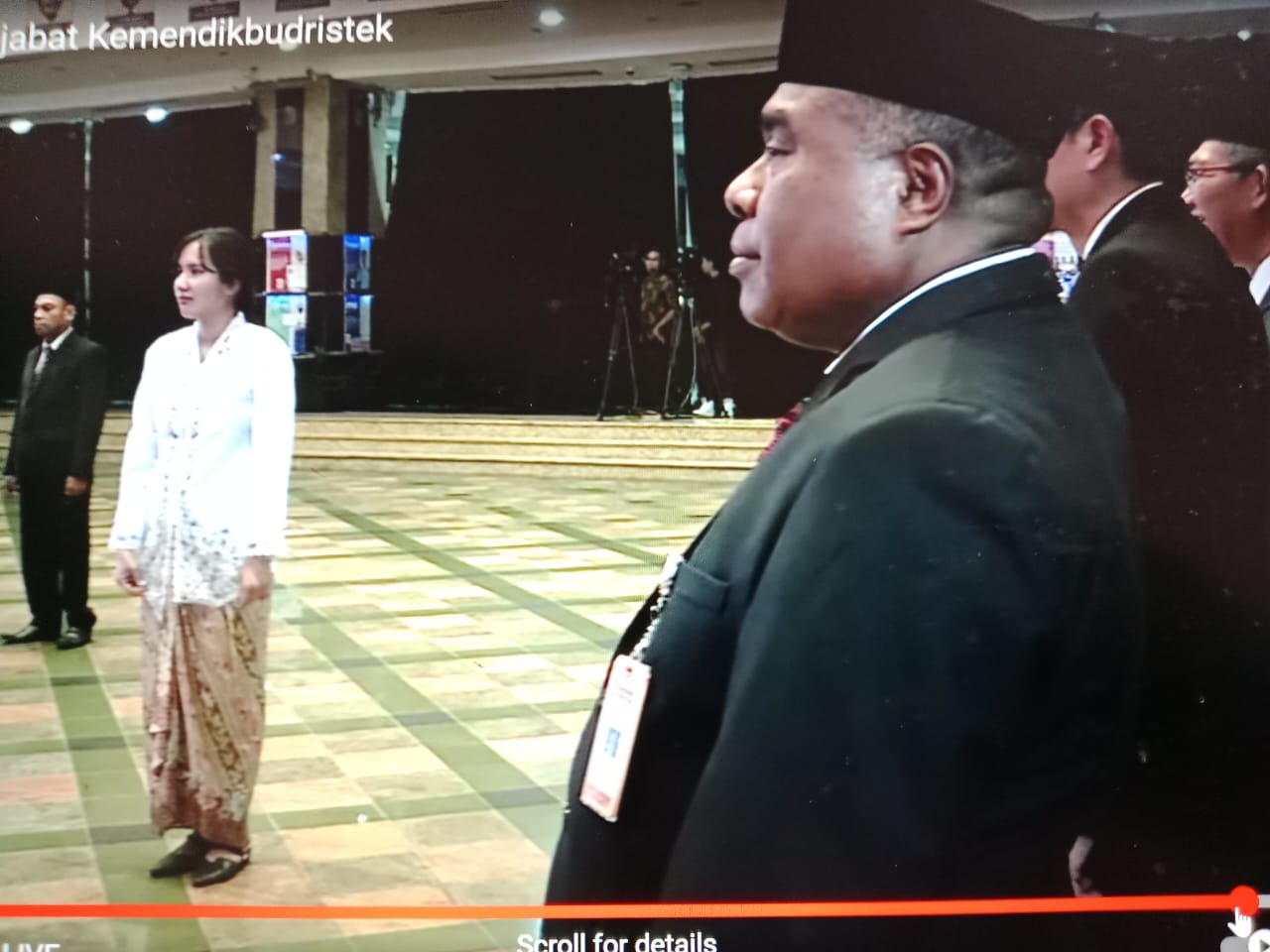 DR. HUGO WARAMI RESMI DI LANTIK, KINI UNIPA MEMILIKI REKTOR DEFENITIf ...