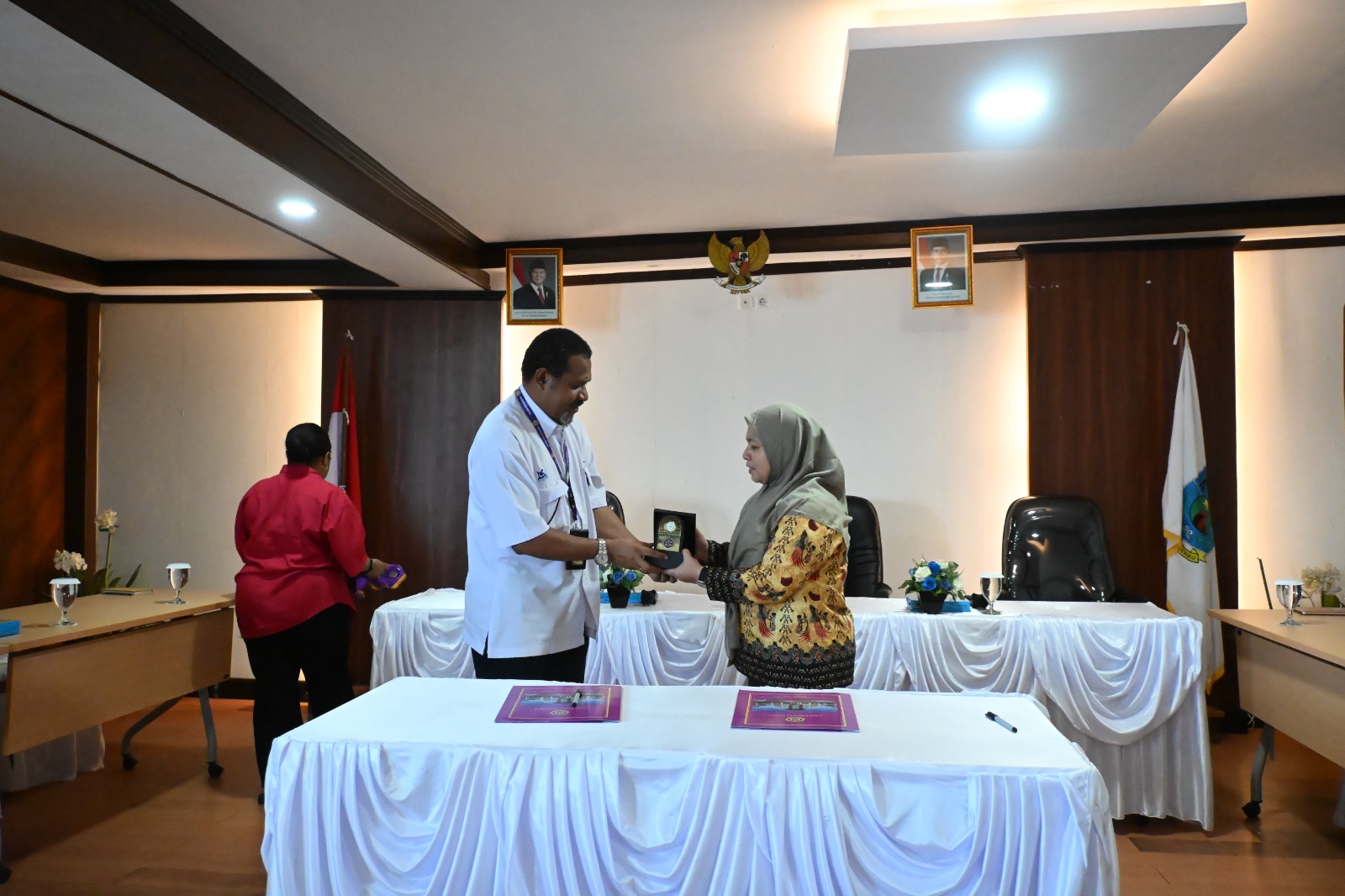 PENANDANTANGANAN KERJASAMA UNIVERSITAS PAPUA DAN KONSERVASI INDONESIA ...